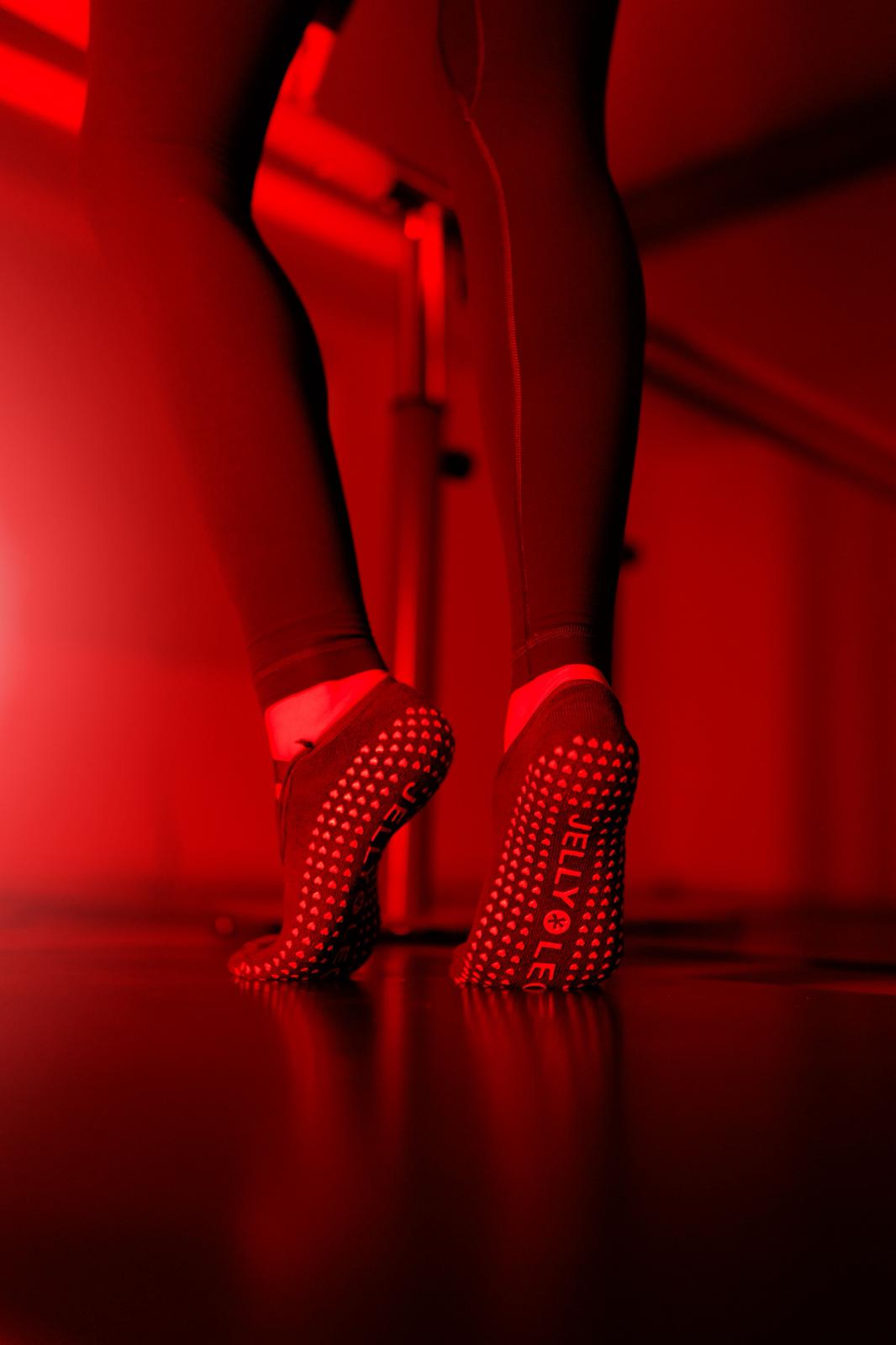 Infrared Barre vs Normal Barre: Benefits, Results & Studio Checklist ...